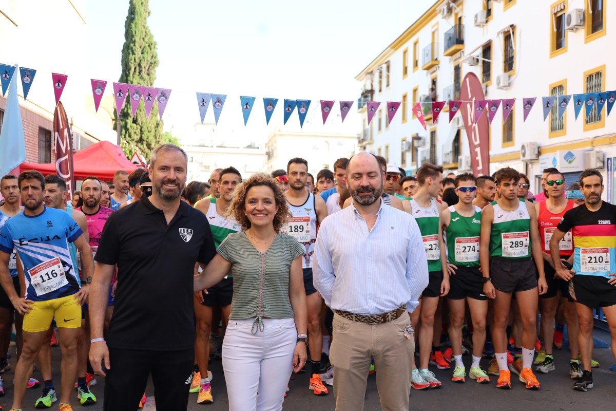 Triunfo de Raúl Parrado del Club Atletismo Cordobés y Marta Rueda del ...